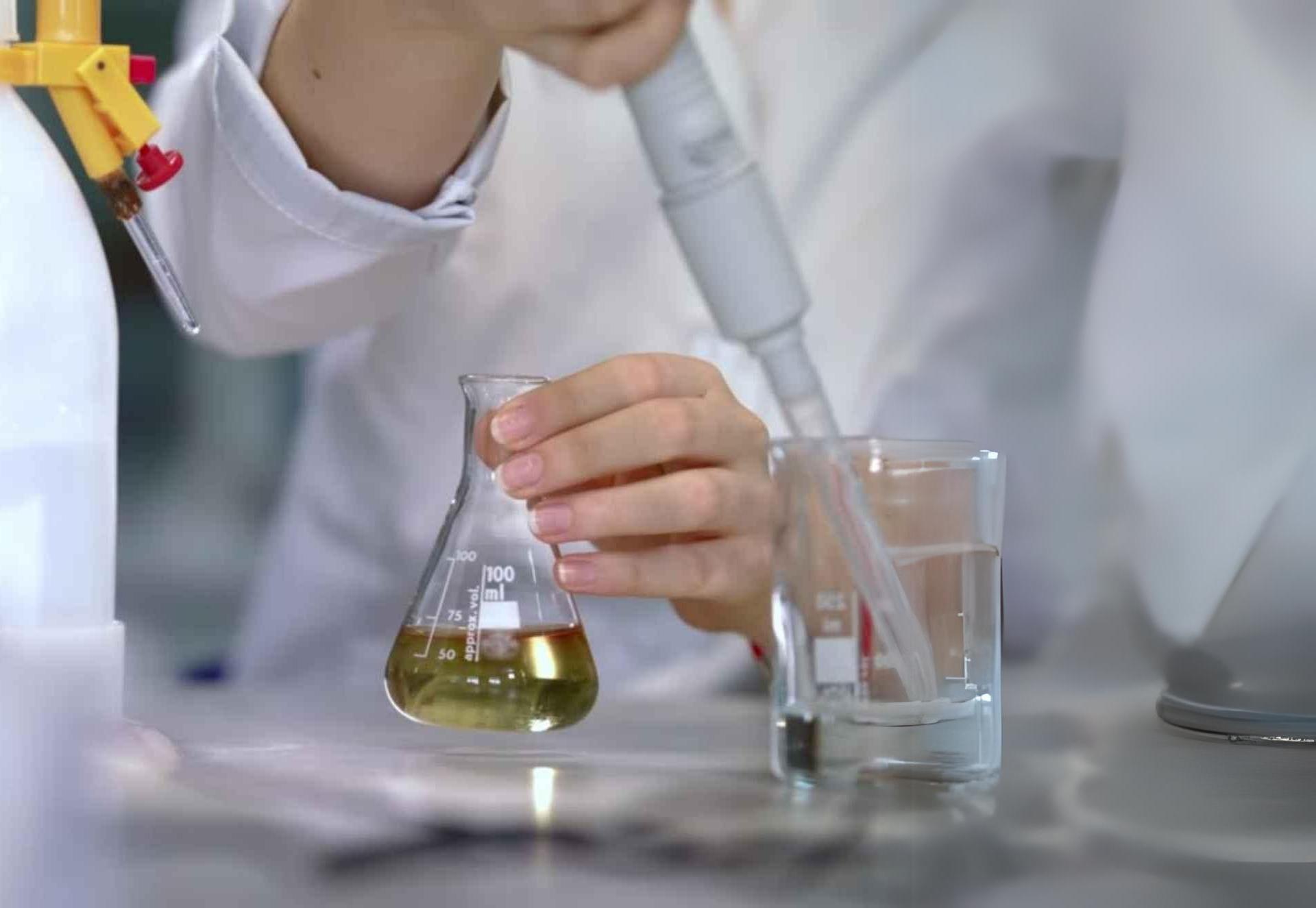 About Us - HALONAS CHEMICAL